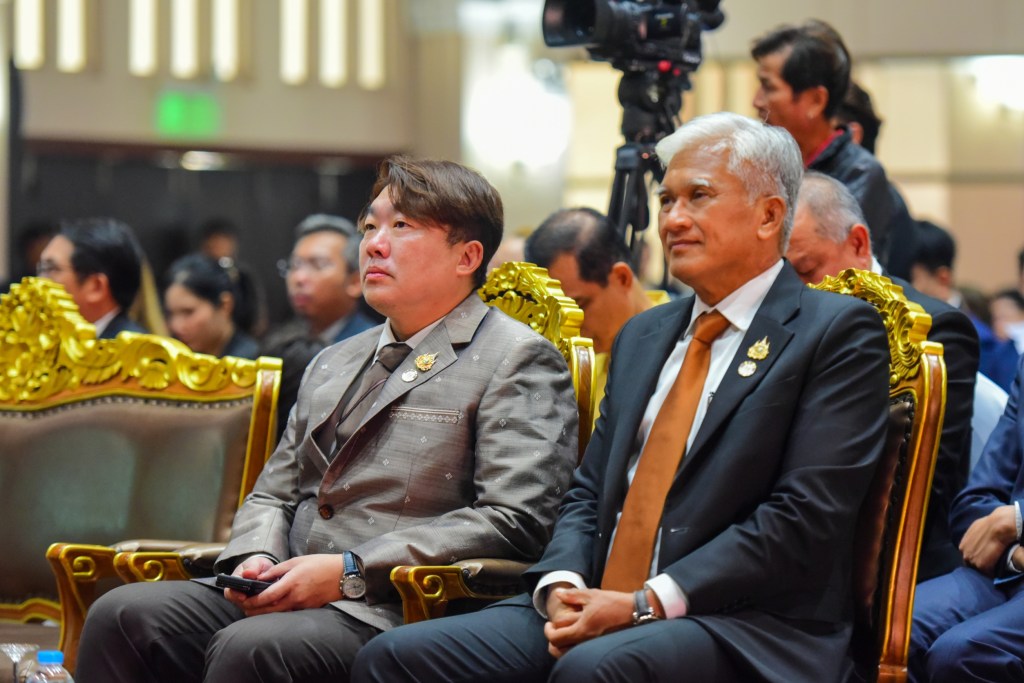 ศธ.จัดกองทัพของขวัญแจกงานฉลองวันเด็กแห่งชาติ 2568 ภายใต้แนวคิด “เรียนดี มีความสุข Smart Kids ...